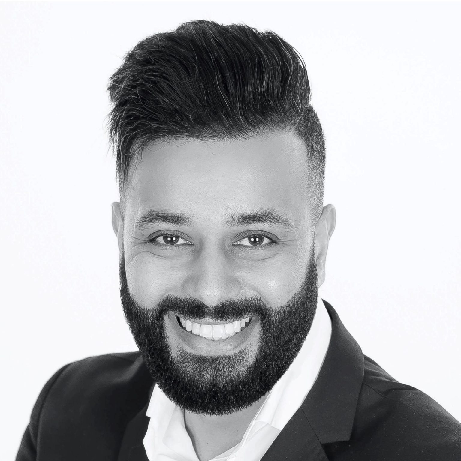 Dr David Attia - Ashmore Dentistry